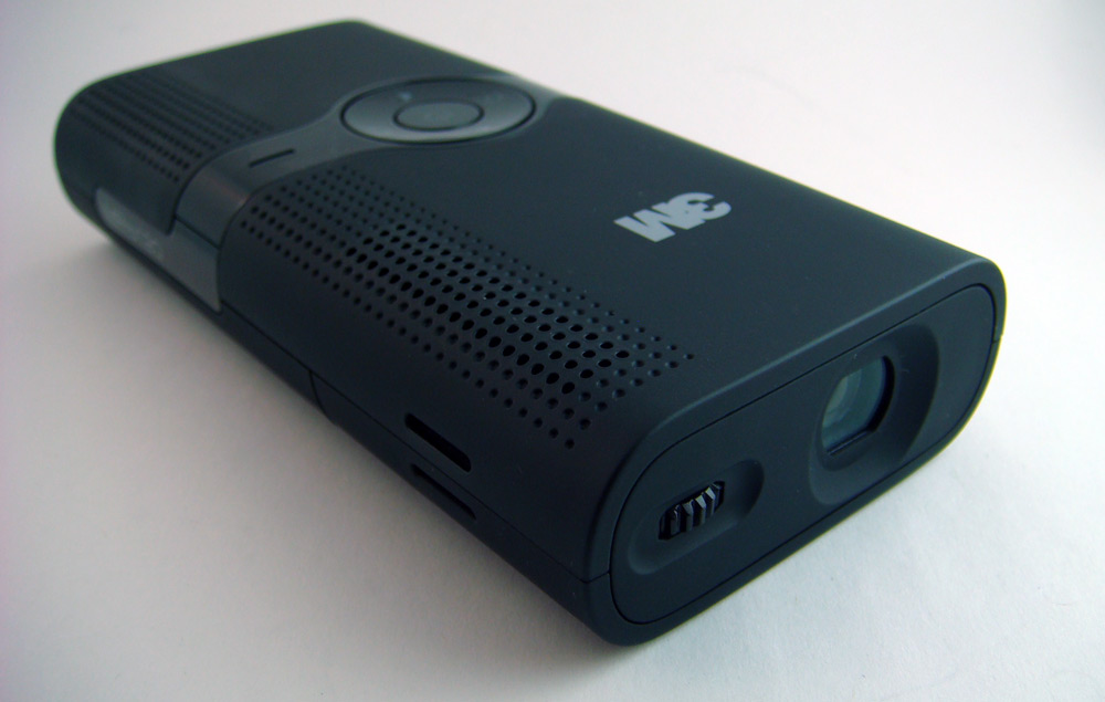 3M MPro120 Pico Projector (Review) | Skatter